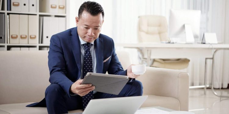 Apa Itu Finance Manager: Tugas, Gaji, Job Desc, Skills, dll - HRnesia